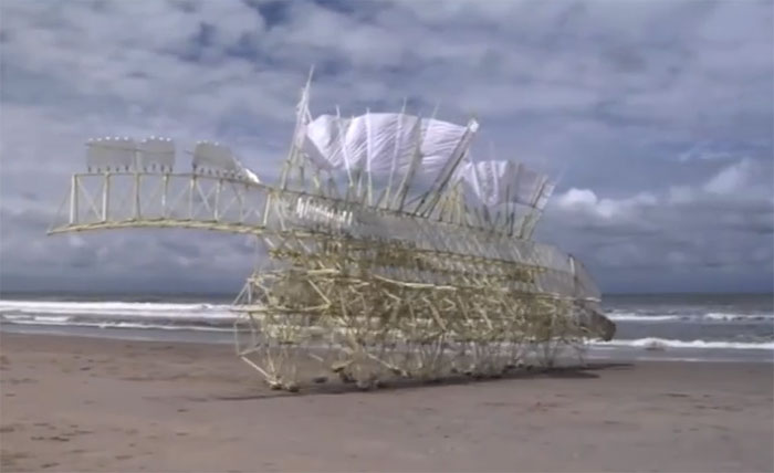 Wind-Powered Beach Walkers: Incredible Off Grid Art!